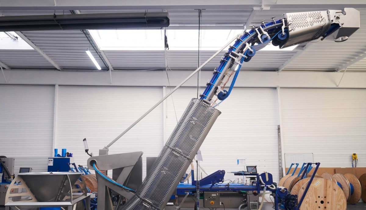 Liftvrac, elevator conveyors for bulk food products